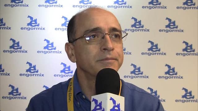 Tendencias y desafíos en la producción avícola: Jonathan Cade (Hy-Line ...